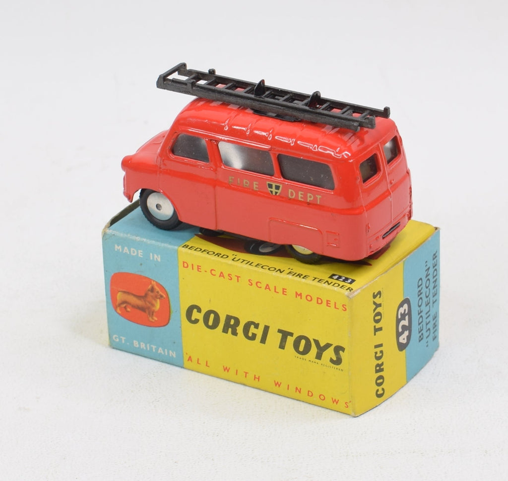 Corgi toys 423 Bedford 'Utilecon' Fire Tender Virtually Mint/Nice box ...