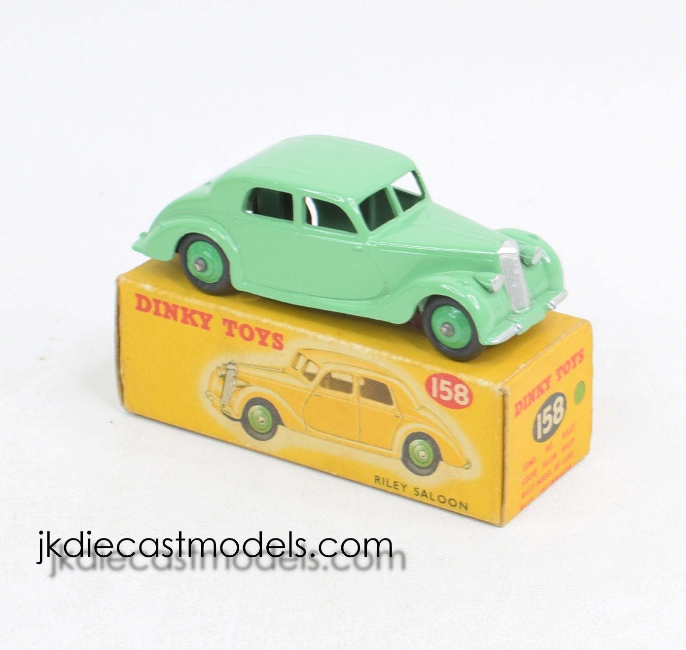 Dinky Toys 158 Riley Saloon Virtually Mint/Boxed – JK DIE-CAST MODELS