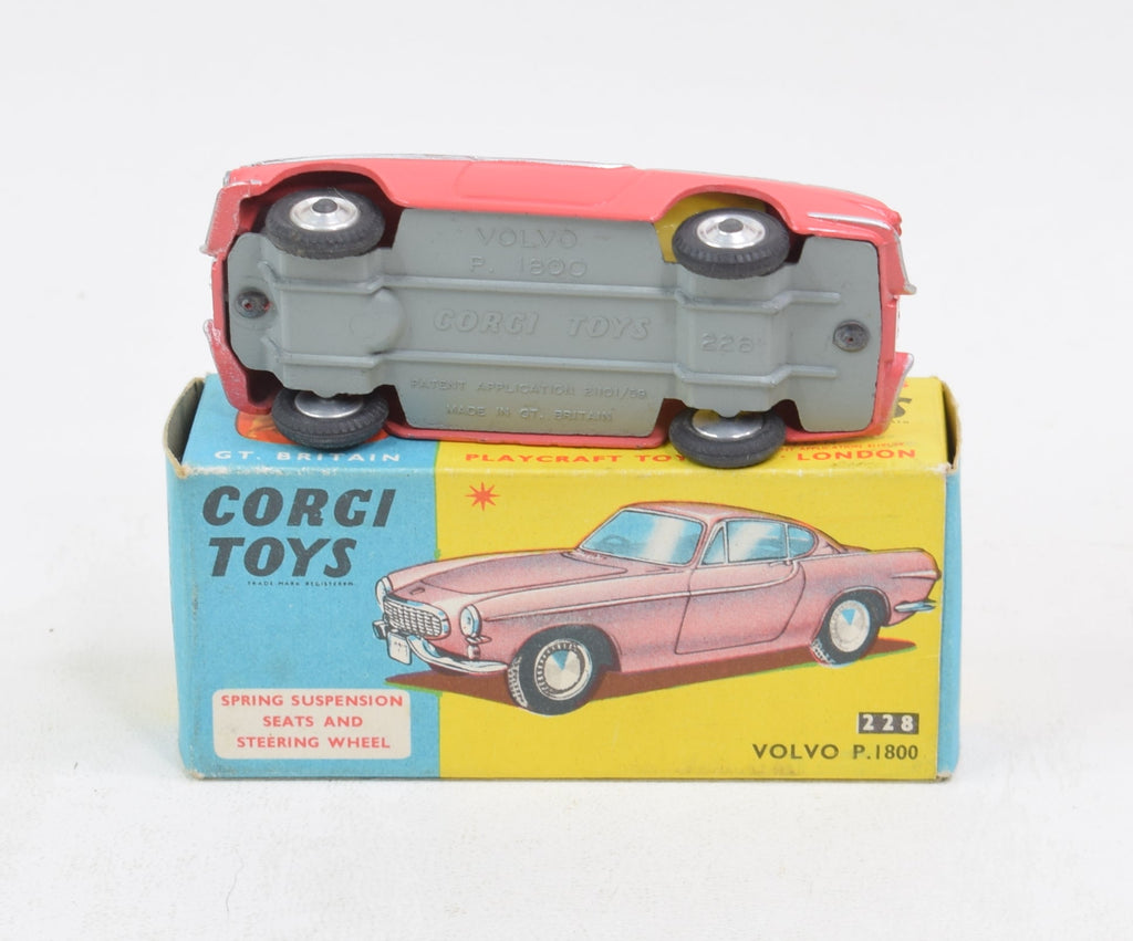 Corgi Toys 228 Volvo P.1800 Virtually Mint/Boxed – JK DIE-CAST MODELS