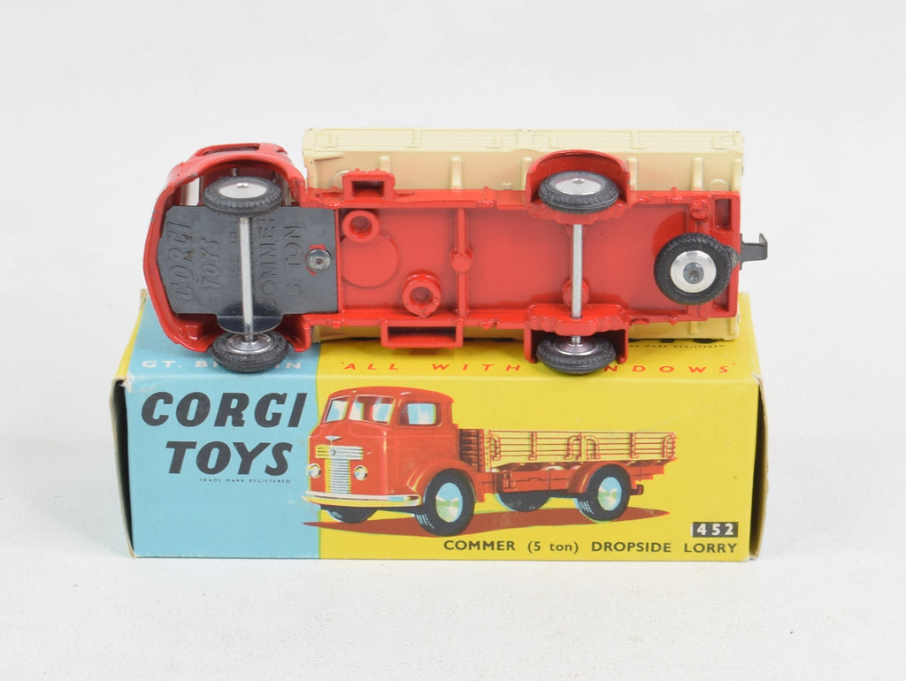 Corgi 452 Commer Dropside Virtually Mint/Boxed – JK DIE-CAST MODELS