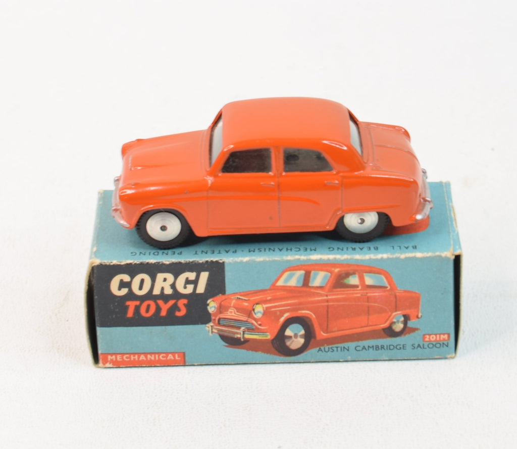 Corgi Toys 201m Austin Cambridge Very Near Mint/Boxed – JK DIE-CAST MODELS