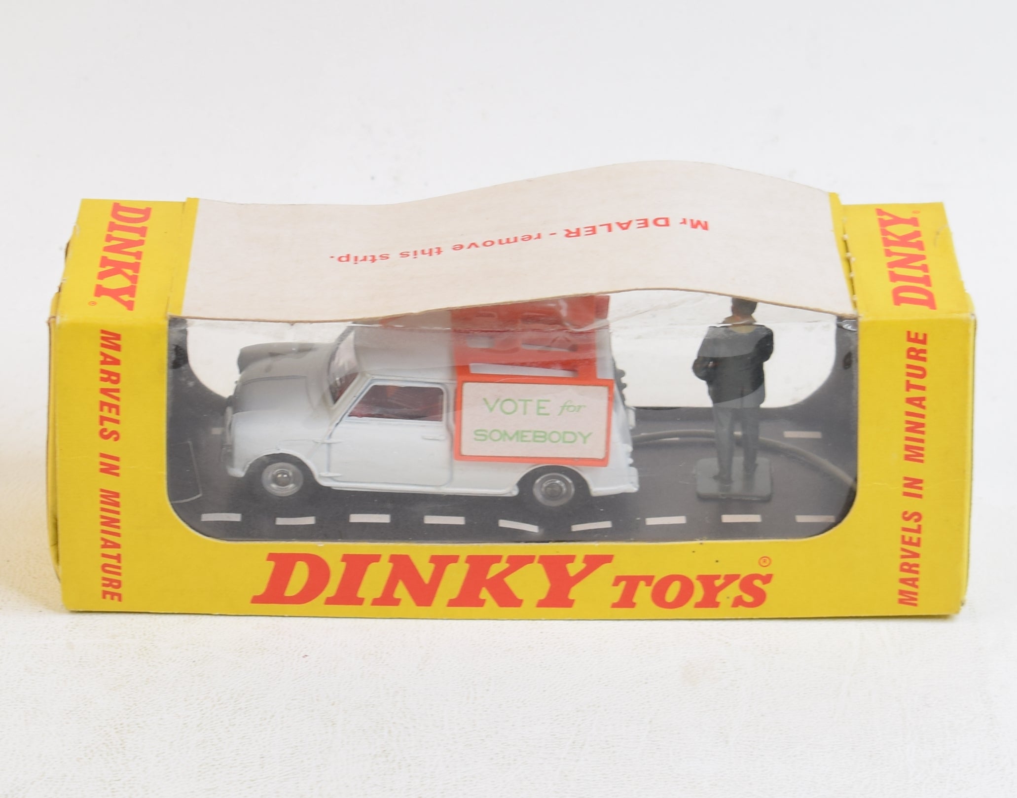 Dinky 492 Election Mini-Van Mint/Lovely box – JK DIE-CAST MODELS