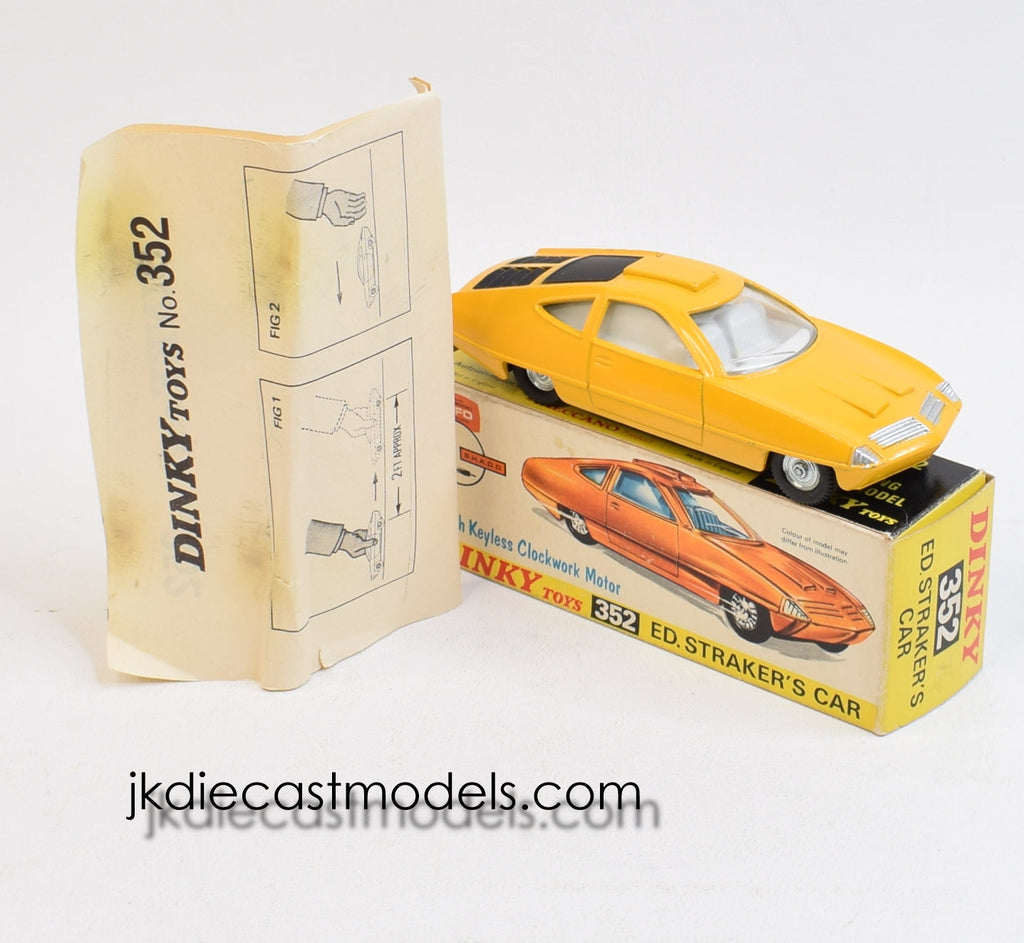 Dinky toys 352 Ed Straker’s Virtually Mint/Boxed – JK DIE-CAST MODELS