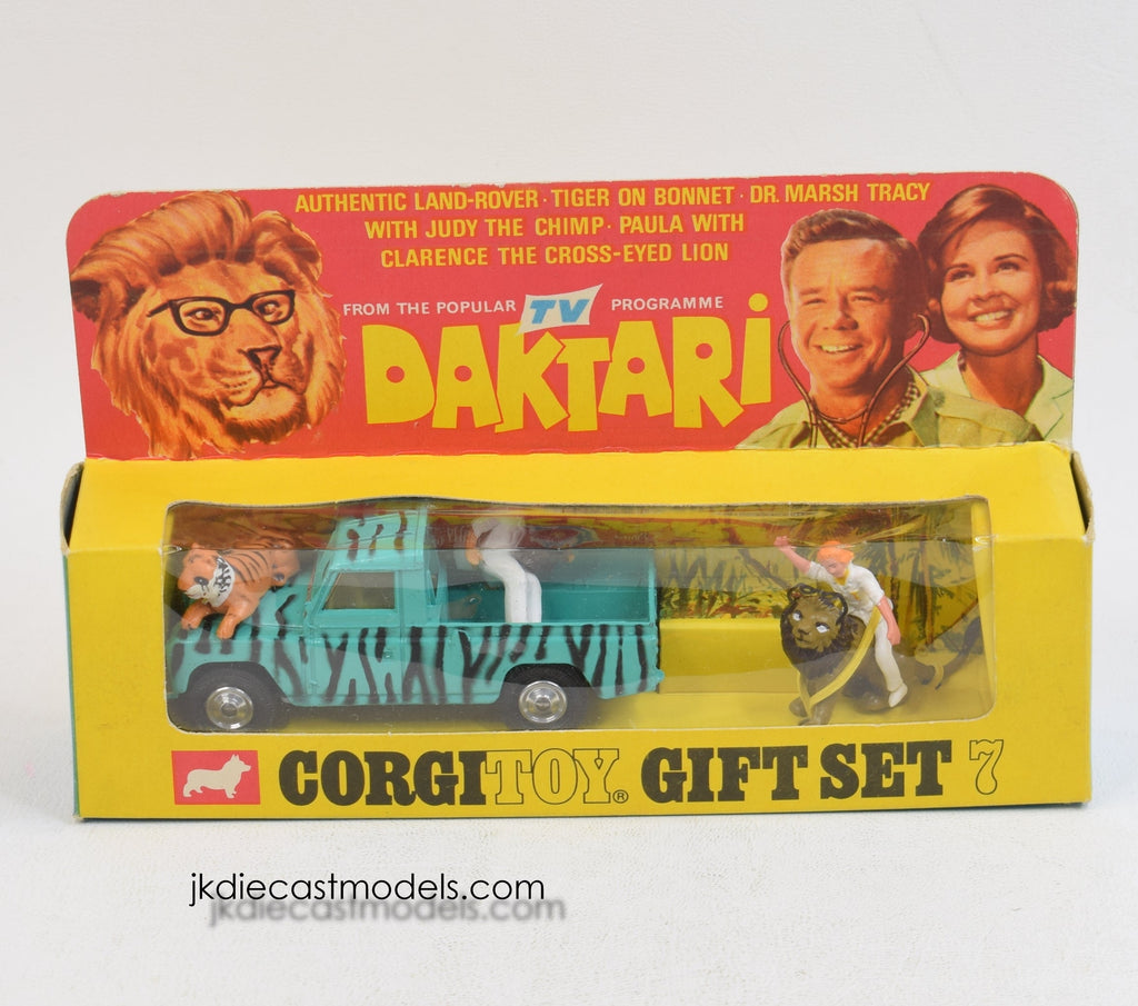 Corgi toys Gift set 7 Daktari Virtually Mint/Boxed ''The Winchester Co ...