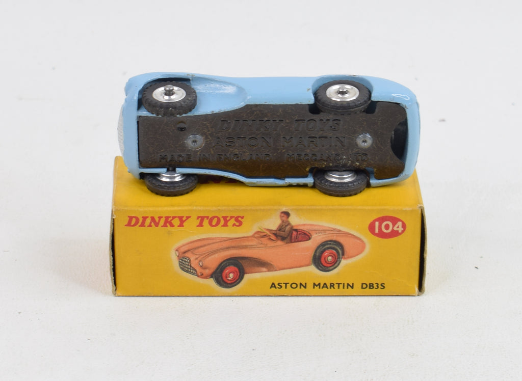 Dinky Toys 104 Aston DB3S Virtually Mint/Boxed 'Stockbridge Collection ...