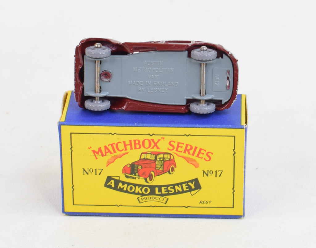 Matchbox Lesney 17 Metropolis Taxi GPW/ B4 box Virtually Mint/Lovely b ...