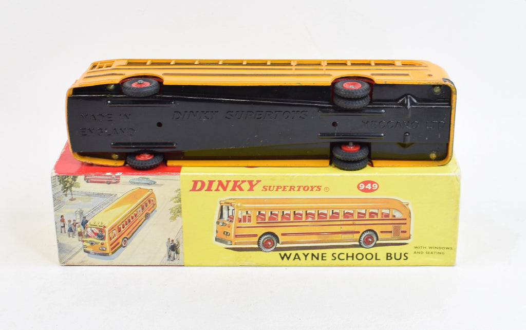 Dinky toys 949 Wayne School Bus Very Near Mint/Boxed "The J. W Collect ...