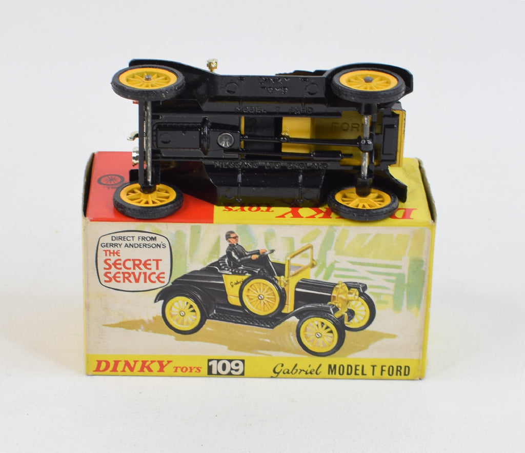 Dinky 109 Gabriel 'The Secret Service' Model T Ford Virtually Mint/Box ...