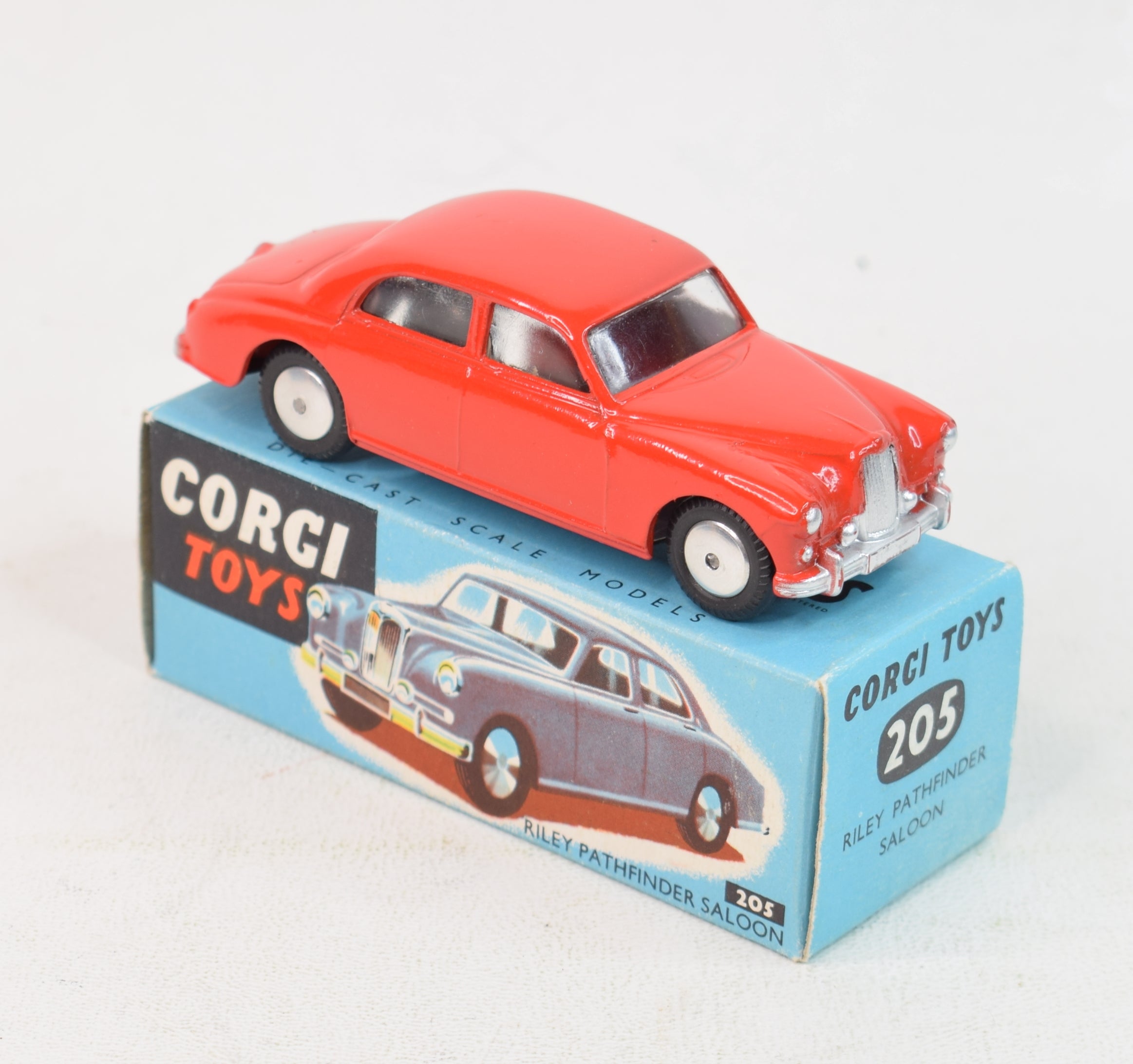 Corgi Toys 205 Riley Pathfinder Mint/Lovely box – JK DIE-CAST MODELS