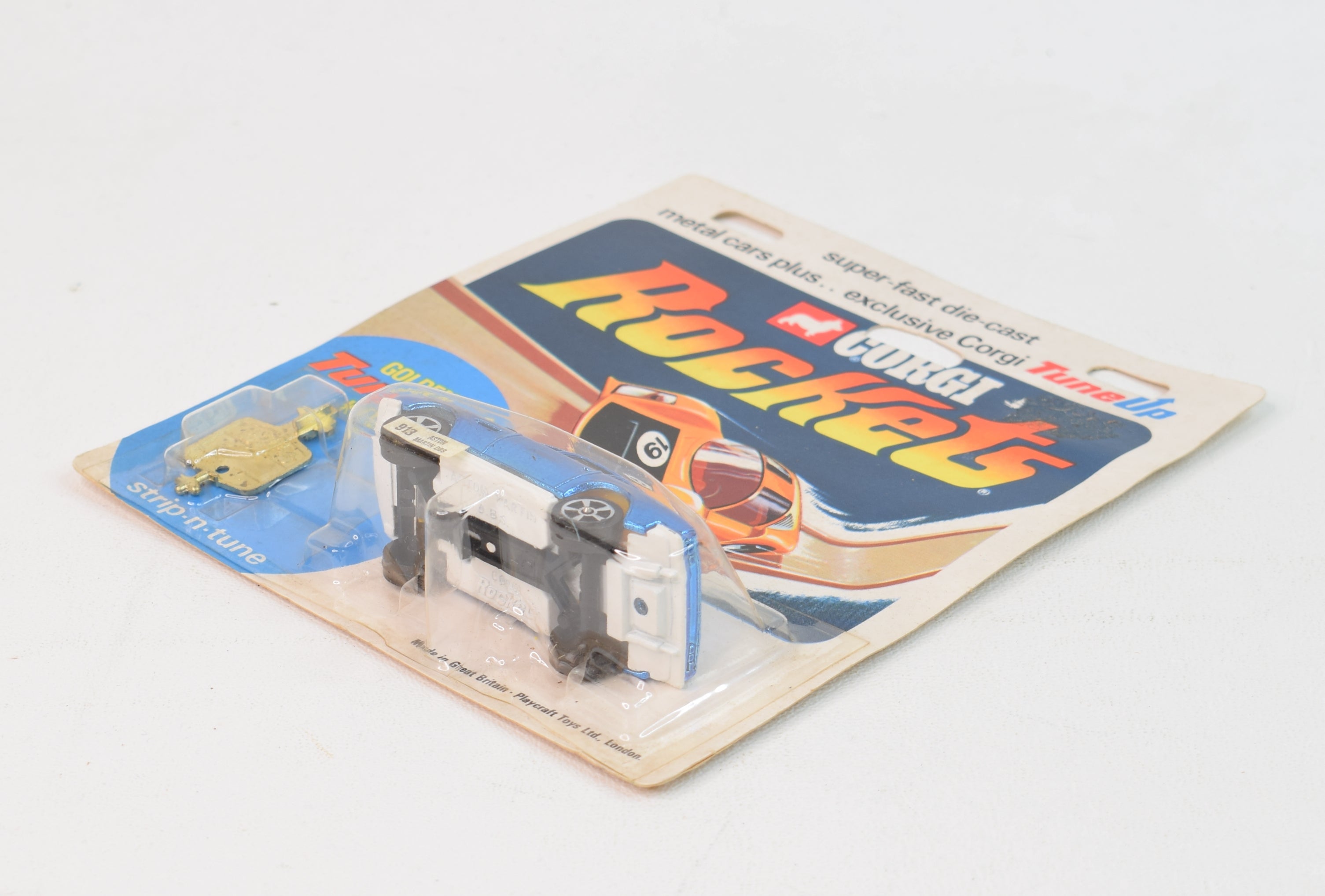 Corgi Rockets 913 Aston Martin DBS Mint/Nice blister – JK DIE-CAST MODELS