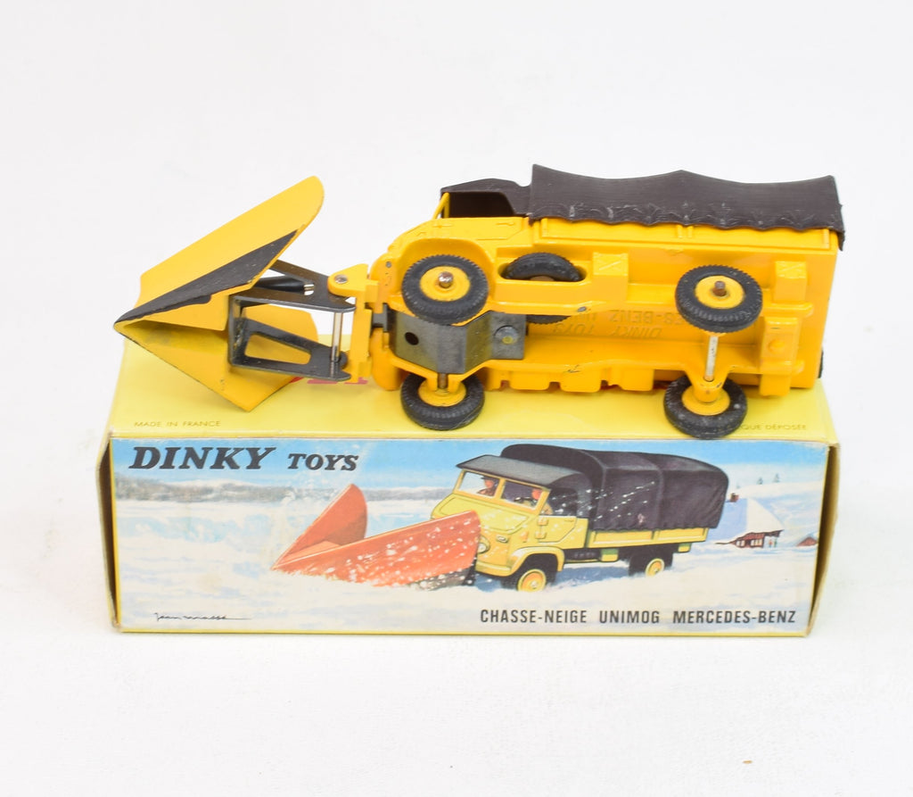 French Dinky Toys 567 Unimog with snow plough Virtually Mint/Boxed – JK ...
