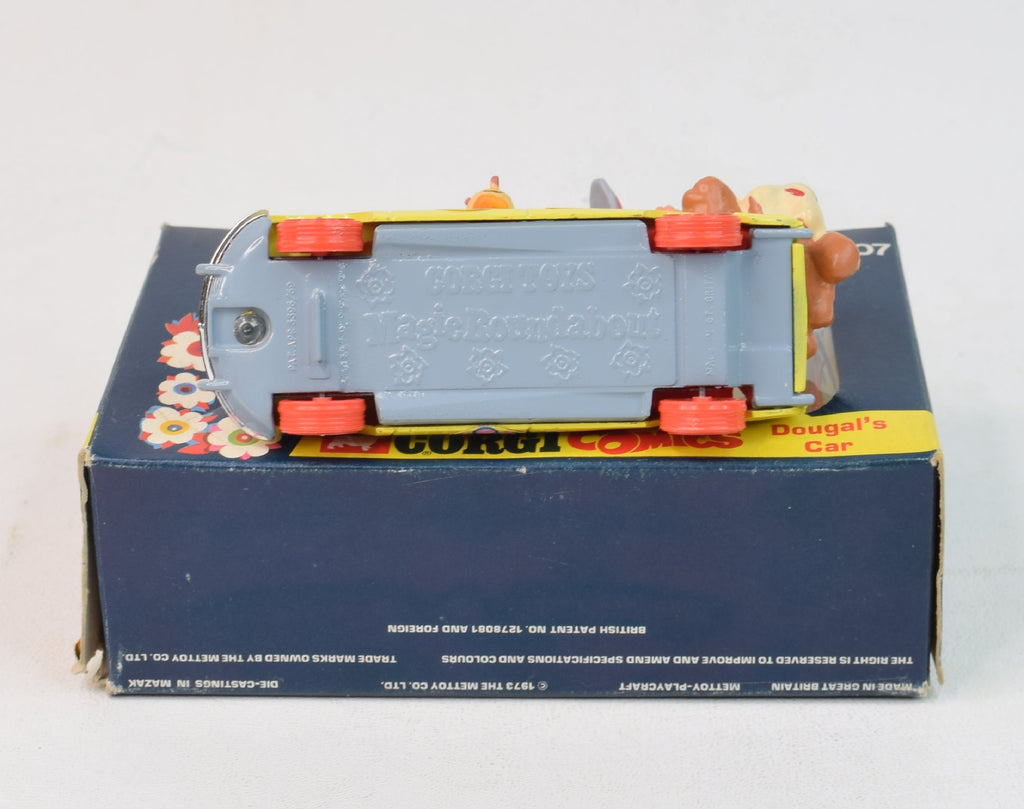 Corgi toys 807 Dougal's car Virtually Mint/Boxed – JK DIE-CAST MODELS