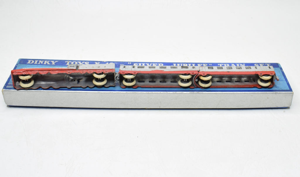 Dinky toys Train set No.16 Very Near Mint/Boxed – JK DIE-CAST MODELS