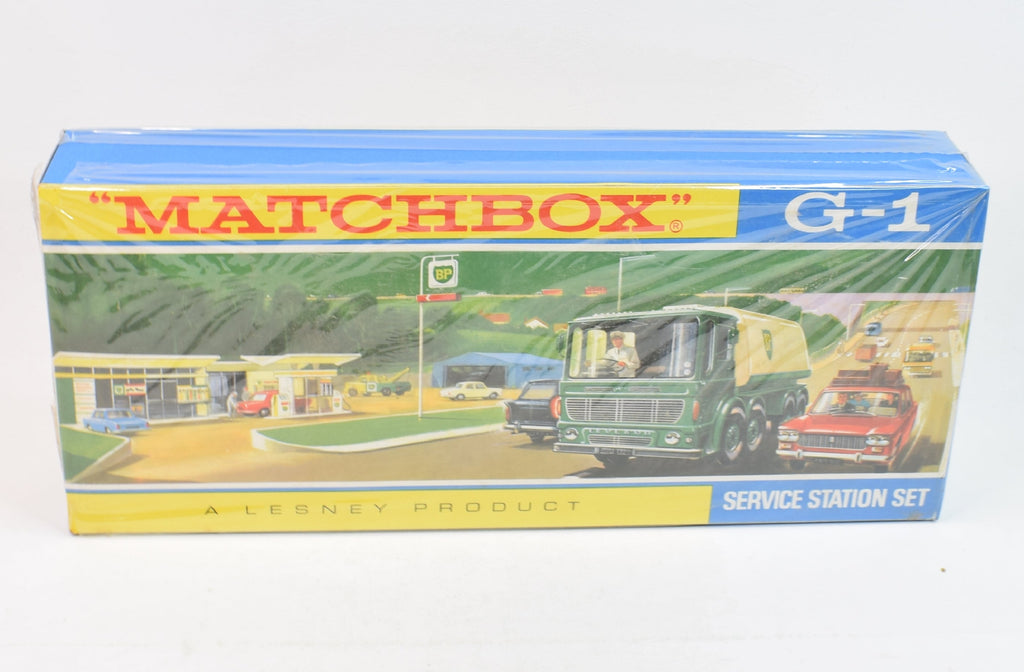 Matchbox G-1 Service Station Set (1968) Mint/Boxed with cellophane/sle ...