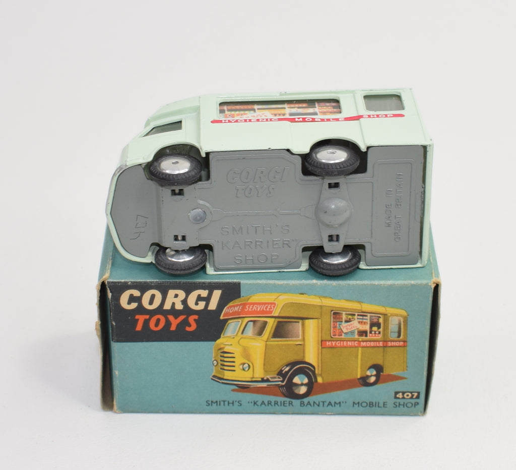 Corgi toys 407 Smith's Karrier Bantam Very Near Mint/Boxed The 'JJP Va ...