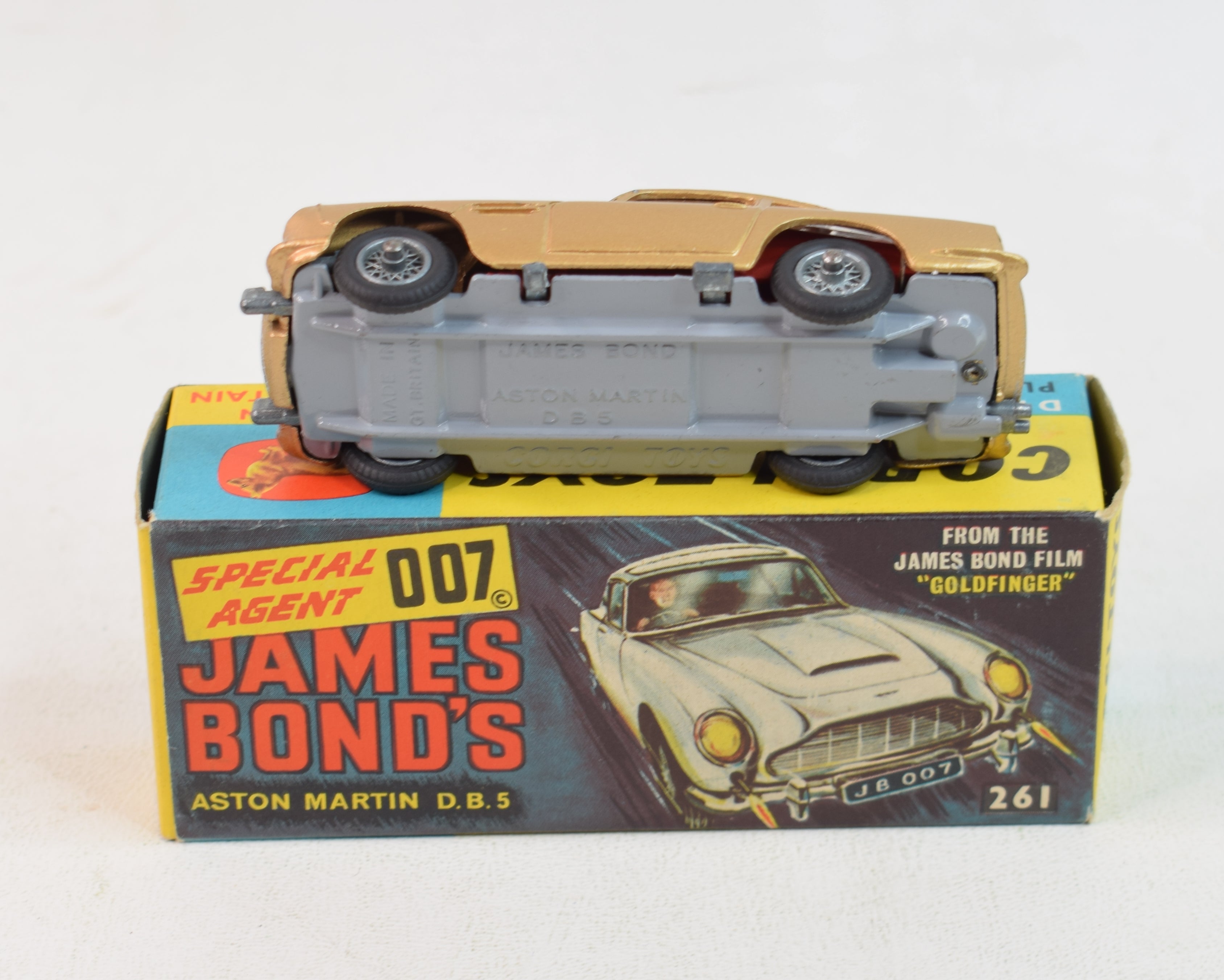 Corgi Toys 261 James Bond DB5 Virtually Mint/Boxed (With indicator cas ...