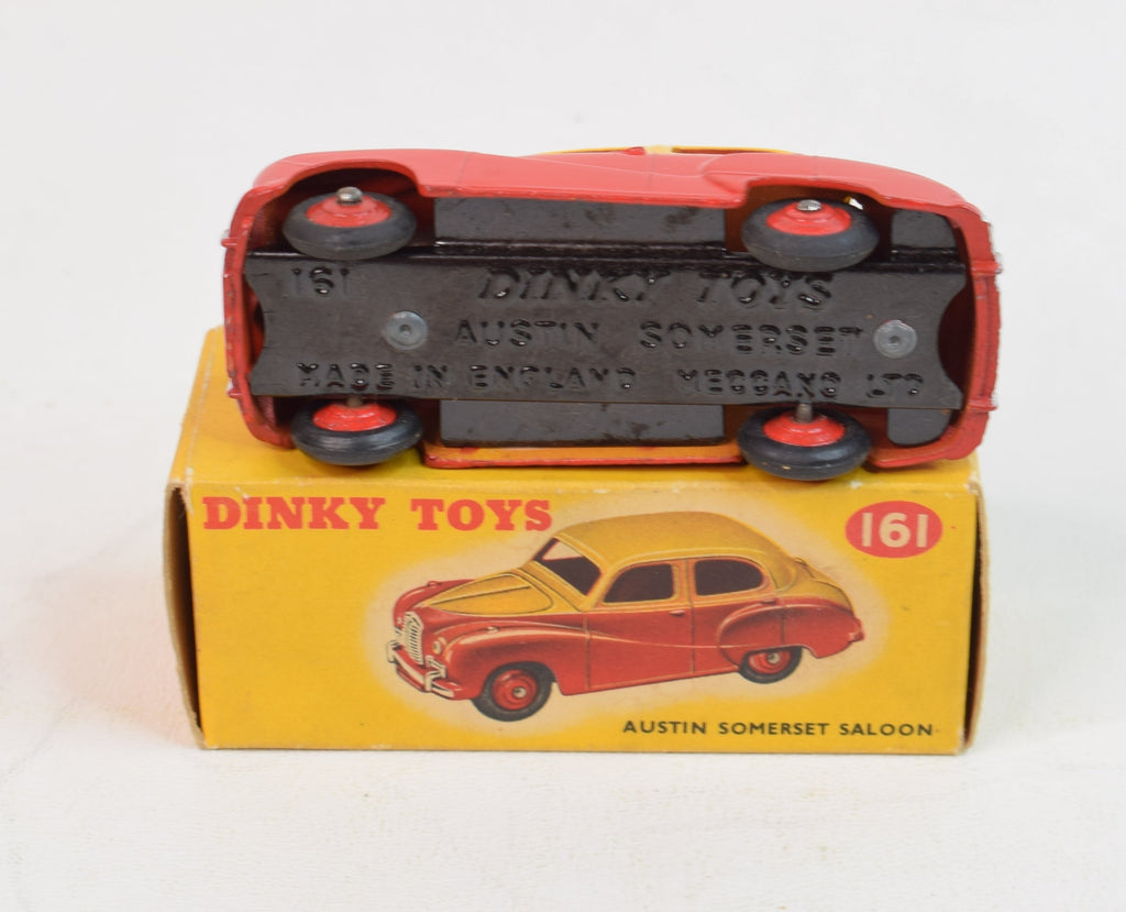 Dinky Toys 161 Austin Somerset Virtually Mint/Boxed 'Hugglescote' Coll ...