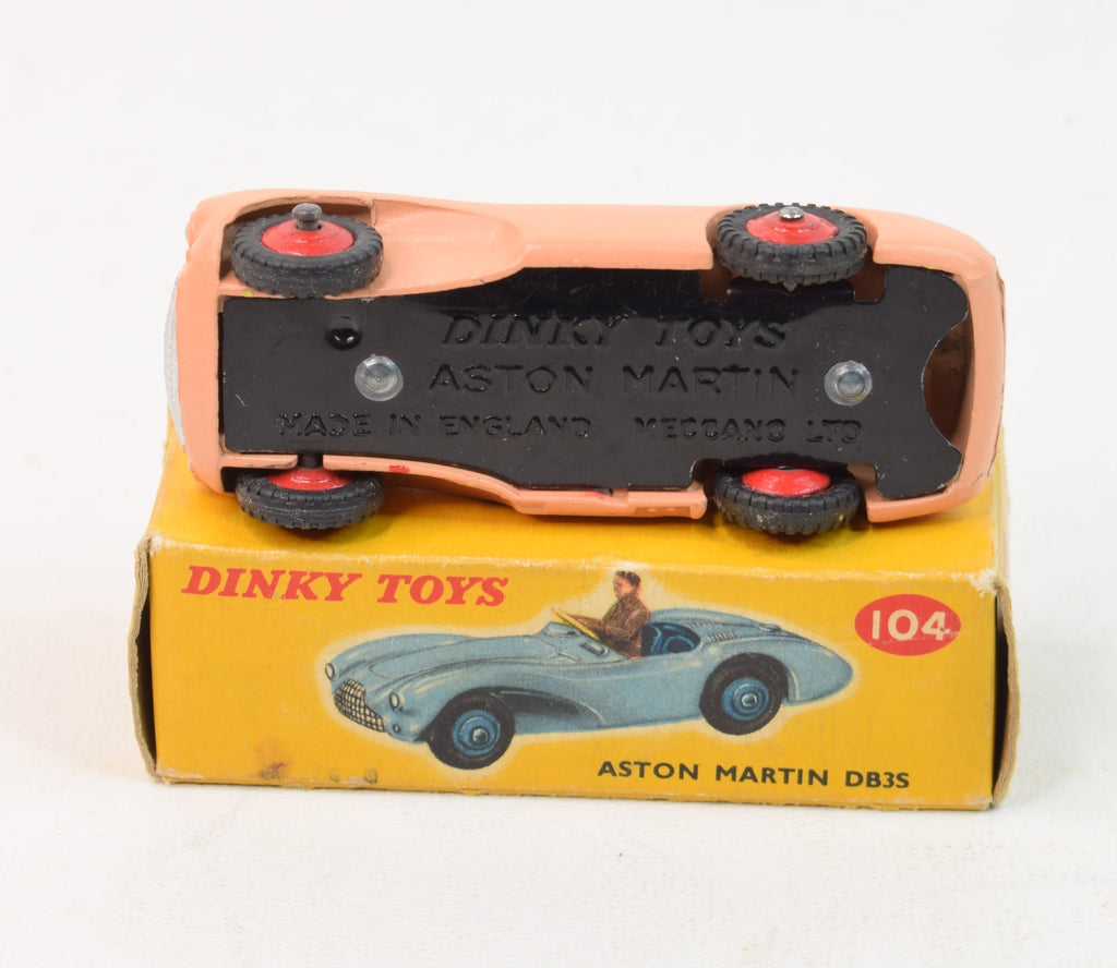 Dinky Toys 104 Aston DB3S Virtually Mint/Boxed 'Dinky sports car' Coll ...