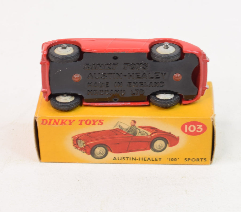 Dinky 103 Austin Healey Civilian Virtually Mint/Boxed 'Dinky sports ca ...