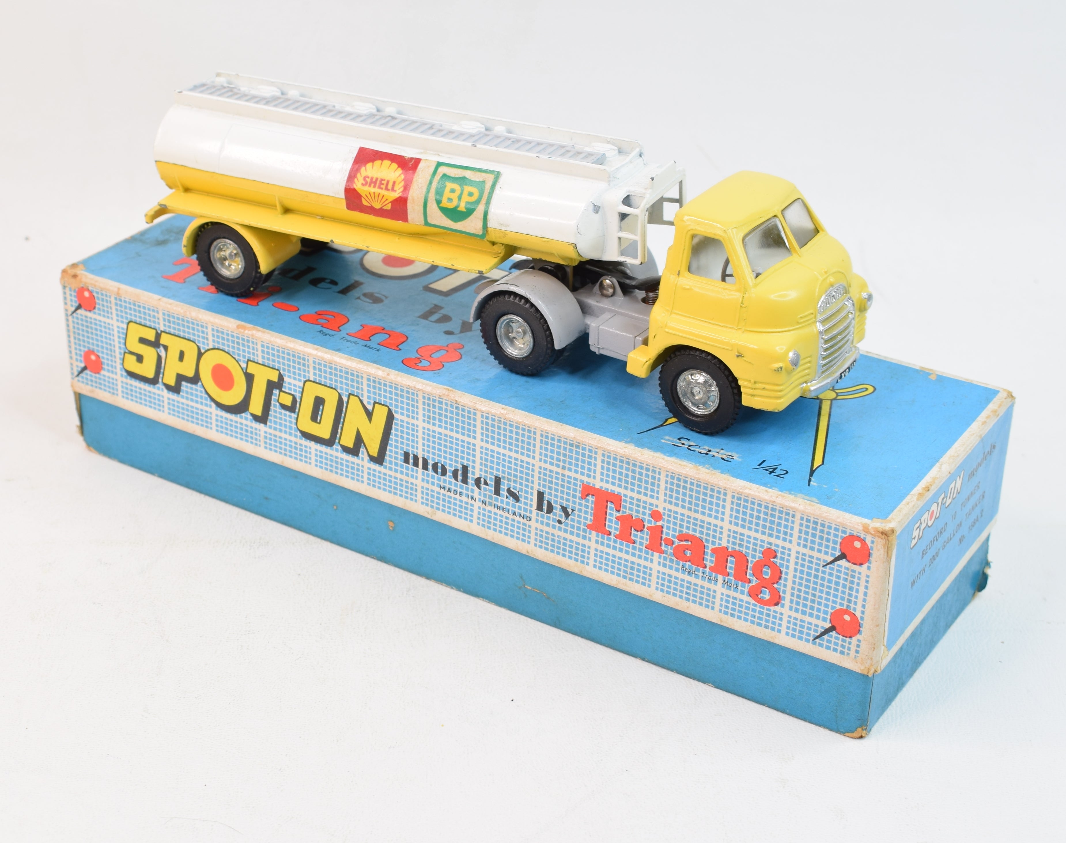 Spot-on 158A/2 Bedford 10 Tonner 2000 Gallon Tanker Very Near Mint/Box ...