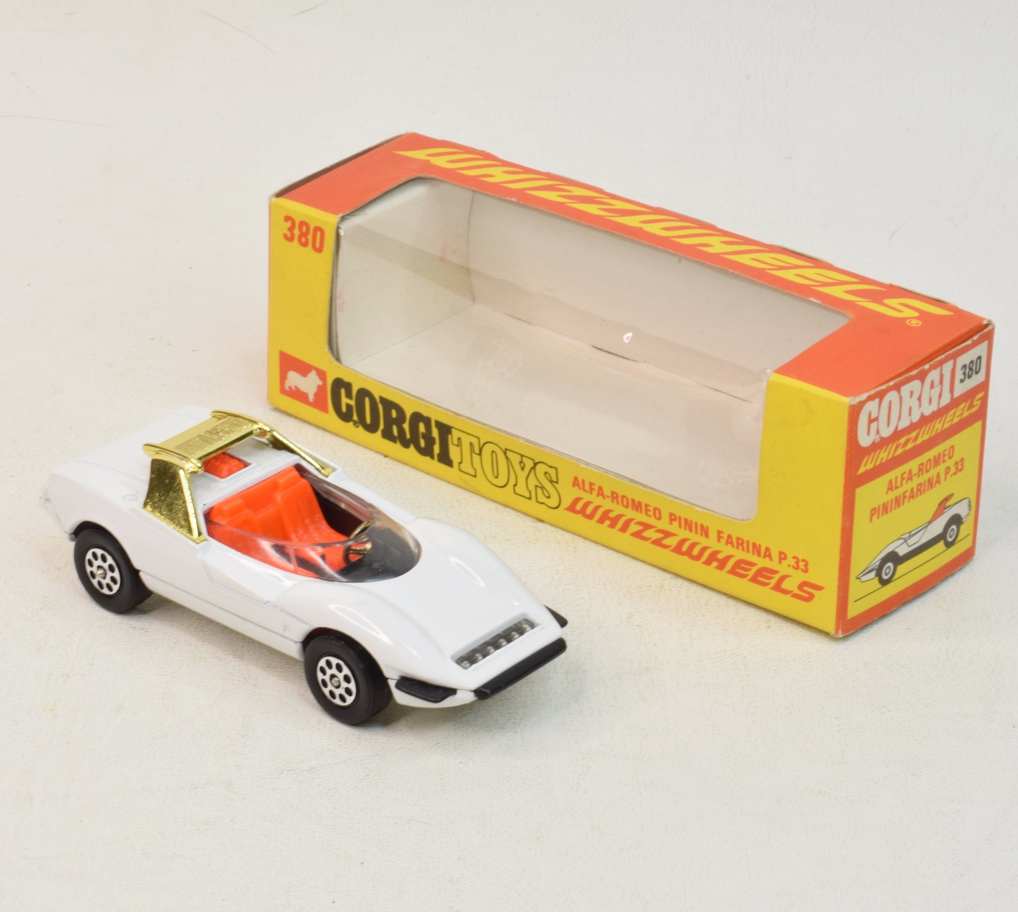 Corgi toys 380 Alfa Romeo Pinin Farina Virtually Mint/Boxed 'Corgi Whi ...